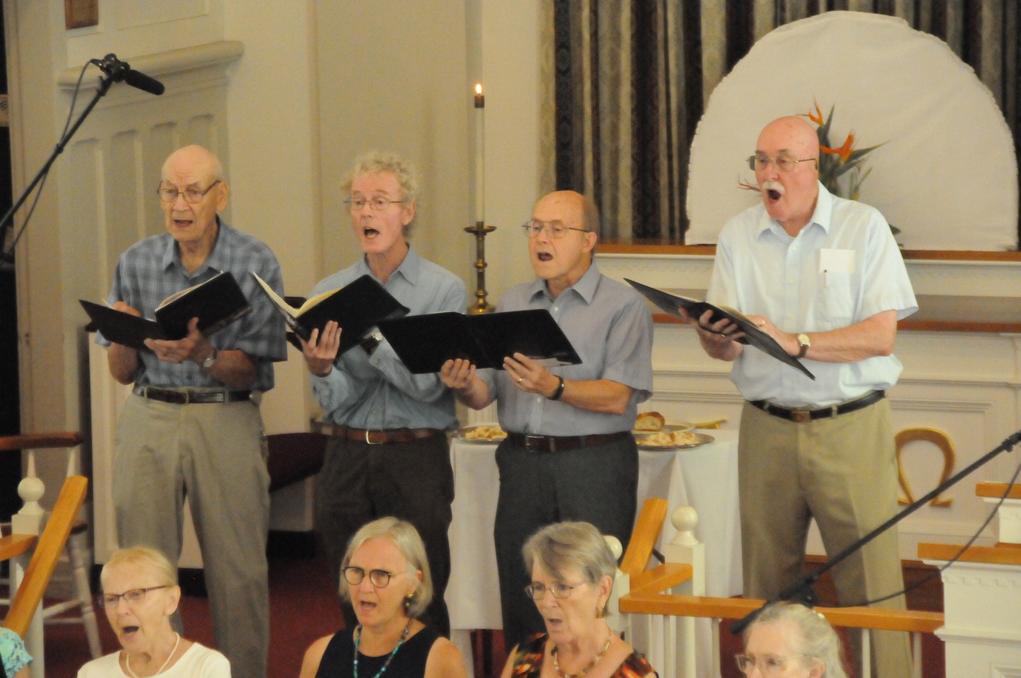 Welcome to the Groveland Congregational Church!